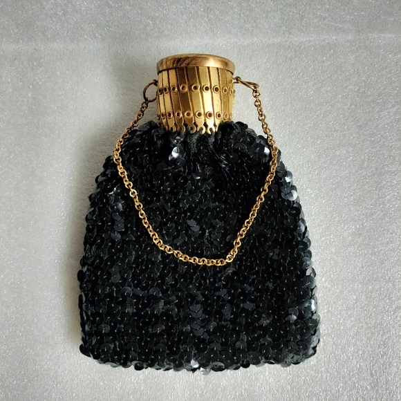 Bags | Vintage Black Sequined Beggars Bag Accordion Purse Expandable ...